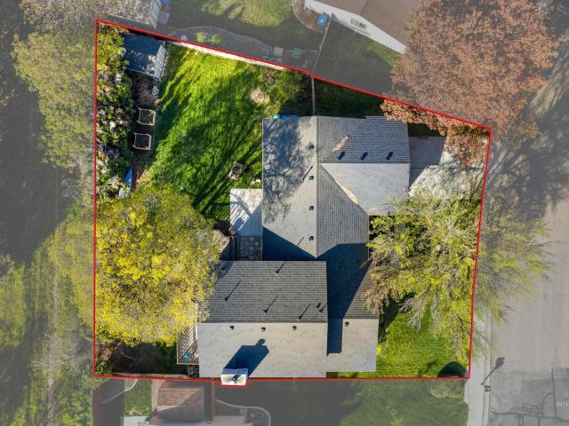 9066 W Brookview Ct