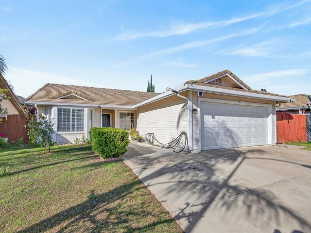 9067 La Maison Cir, Sacramento, CA 95829 | Compass