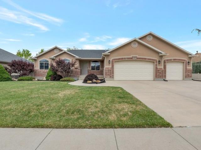 9067 S Wisteria Way, West Jordan, UT 84081