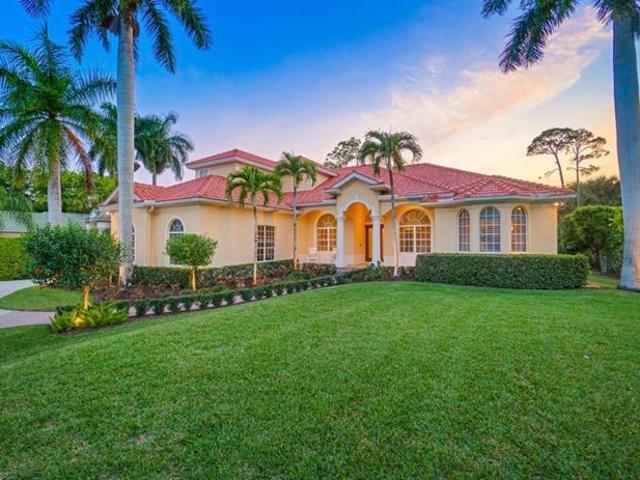 9069 The Ln, Naples, FL 34109