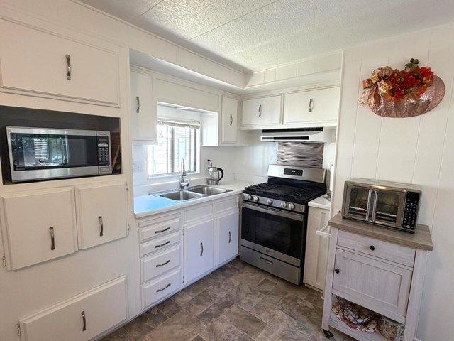 9060 Auburn Folsom Rd Spc 36, Granite Bay, CA 95746