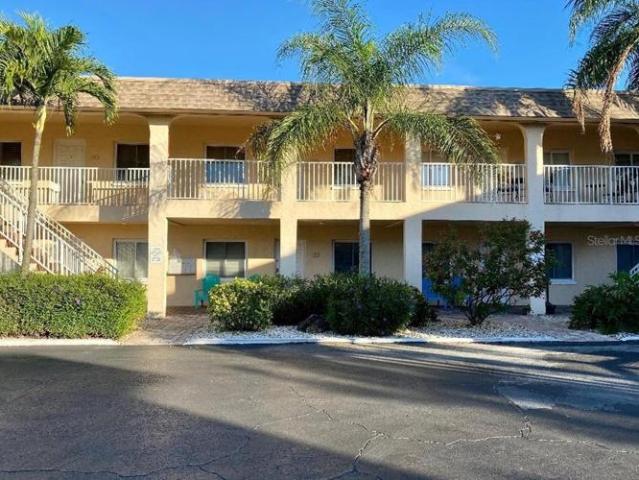 9060 Blind Pass Rd #25 Saint Pete Beach, FL 33706