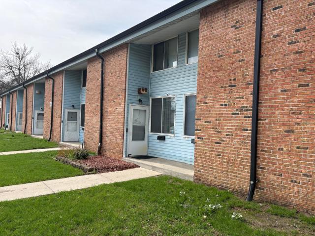 9061 N 95th St, Unit B, Milwaukee, WI 53224 | MLS #1958 | Compass