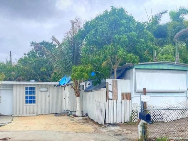 9061 Highpoint Dr, Palm Beach Gardens, FL 33403