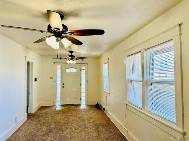 906 9th Street
