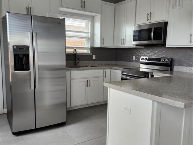 906 Clarence Avenue # 4