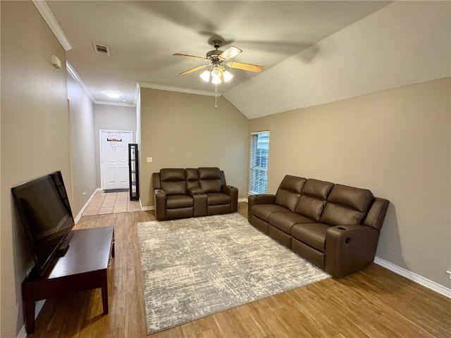 906 Bougainvillea St, College Station, TX 77845 | MLS #26003 | Compass