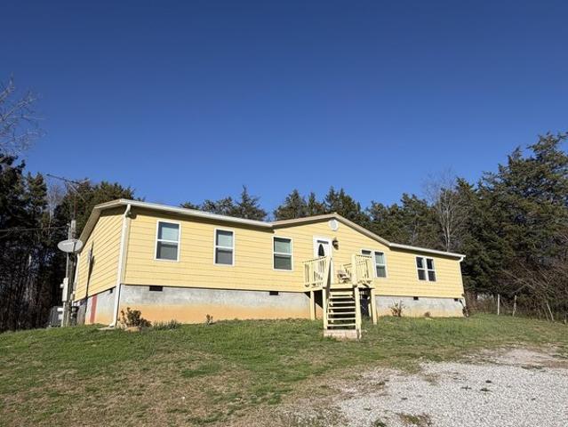 906 Bay Rd, New Market, TN 37820