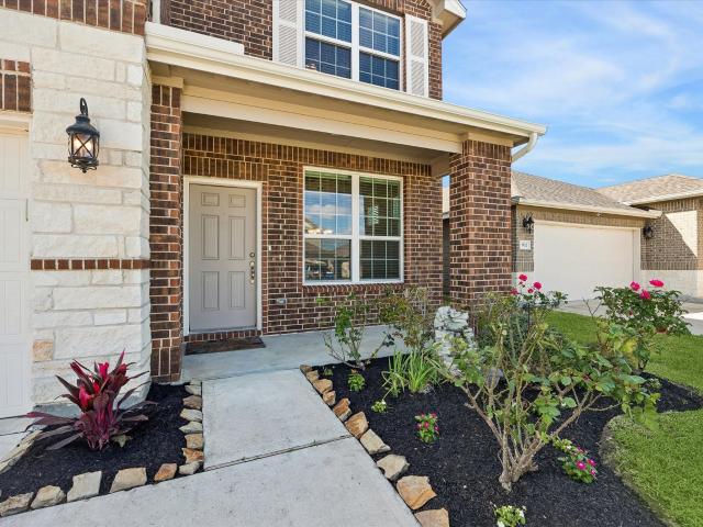 906 Barstow Drive