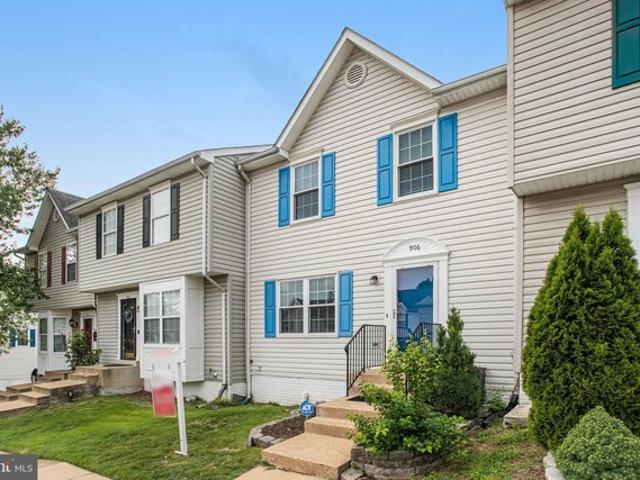 906 Kings Crest Dr, Stafford, VA 22554