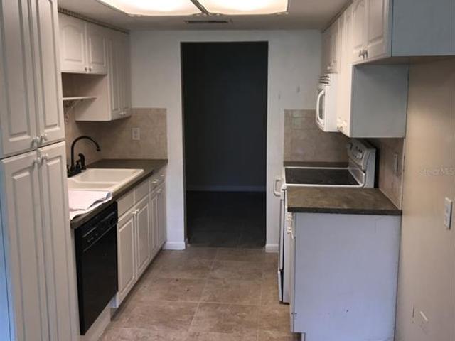 906 Homewood Dr, Brandon, FL 33511 | MLS #TB8488 | Compass