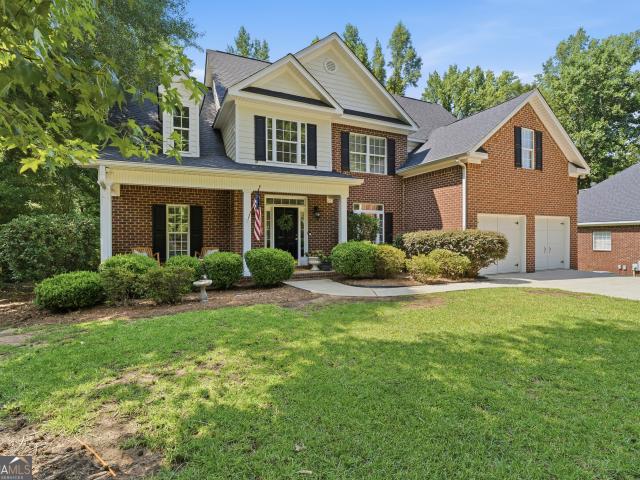 906 Huntcliffe Drive