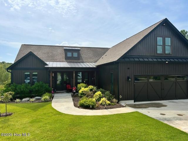 906 Marshview Court