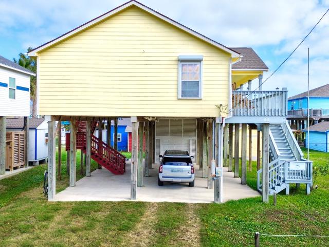 906 Meynig Drive