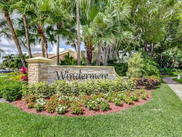 906 N Windermere Way, Palm Beach Gardens, FL 33418