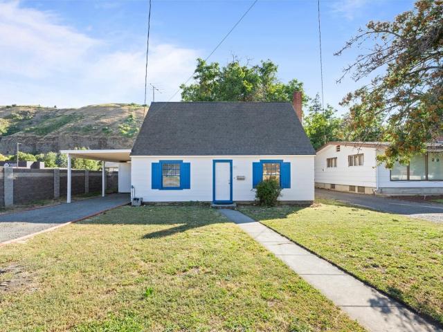 906 S 3rd