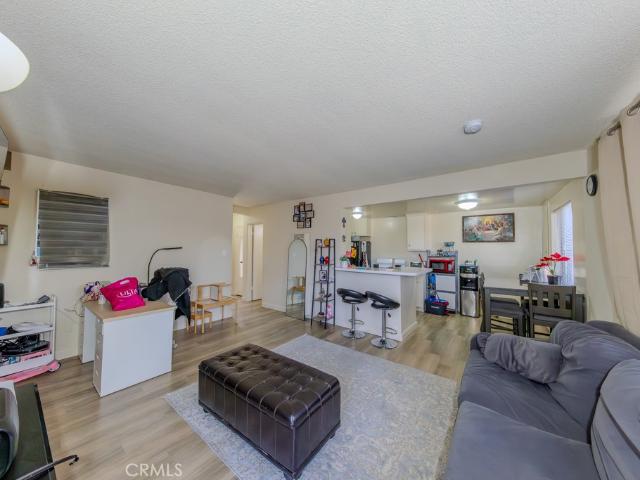 906 S Fann St, Anaheim, CA 92804 | MLS #PW25025