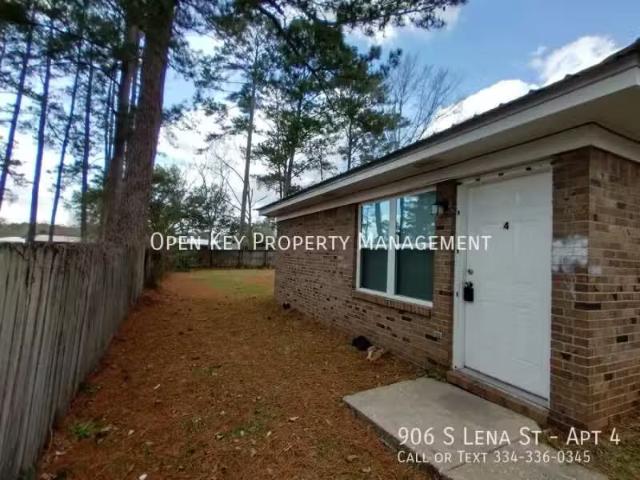 906 S Lena St #4, Dothan, AL 36301