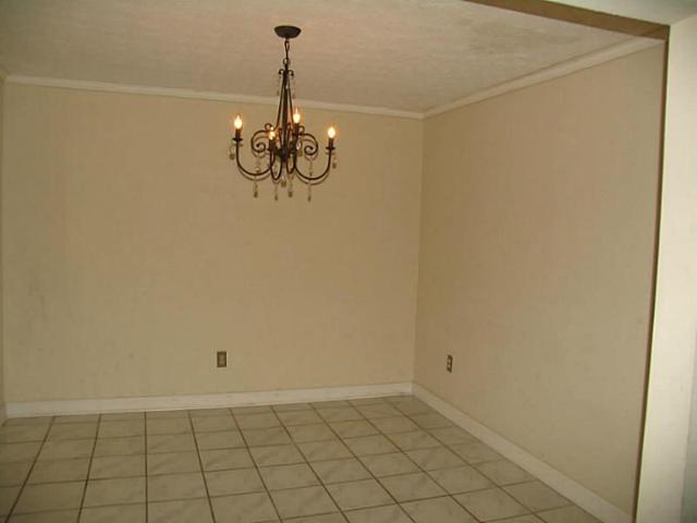 906 PARKAIRE Crossing 906