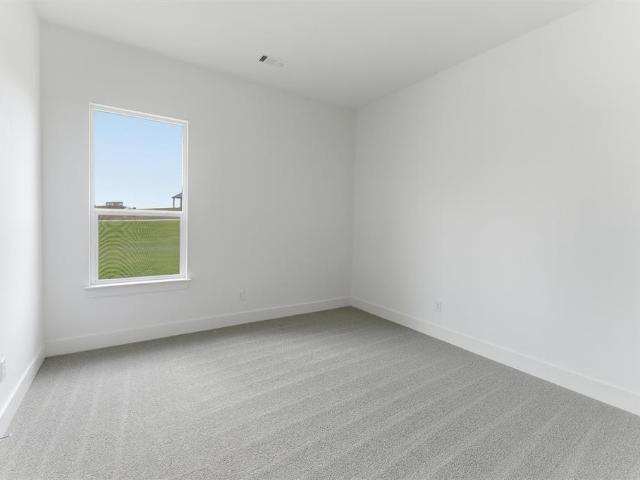 906 Perrin Ln, Van Alstyne, TX 75495 | MLS #21114