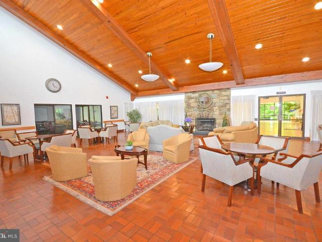 906 Perry Landing Court