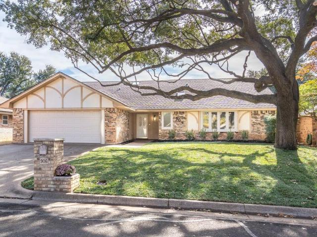 906 Purdue Dr, Arlington, TX 76012 | Compass