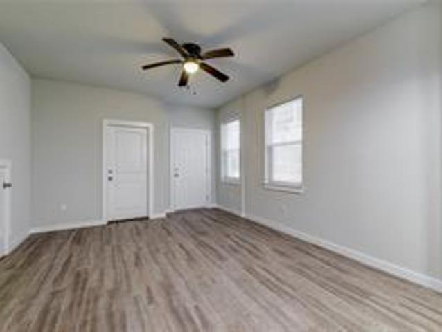 906 Quartz Ct # 102