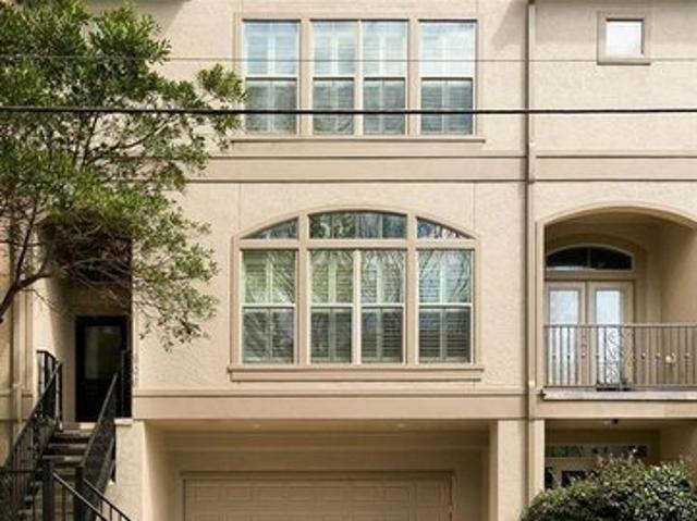 906 Reinicke St, Houston, TX 77007