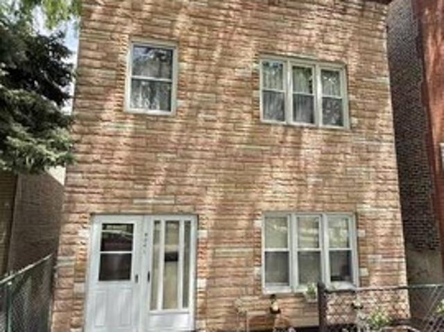 906 W 36th St, Chicago, IL 60609