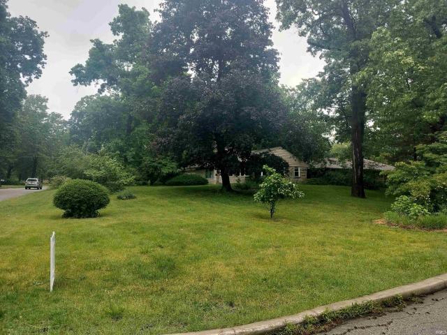906 White Oak Drive