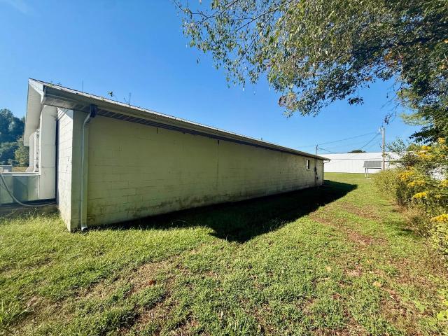 906 Wickliffe Road