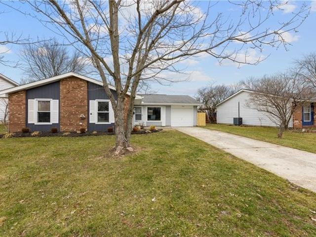 906 Tradewind Dr, Mason, OH 45040