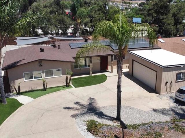 9077 Kay Jay Ln, Lakeside, CA 92040