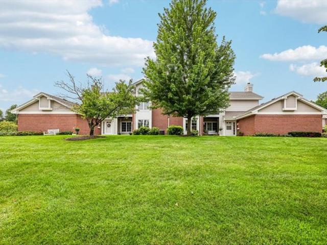 9079 Westlake Dr, Greendale, WI 53129