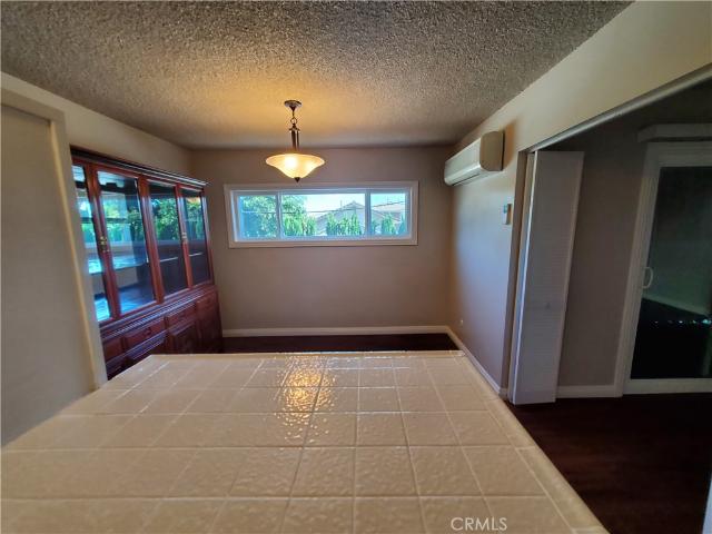 9070 Huntington Drive 6