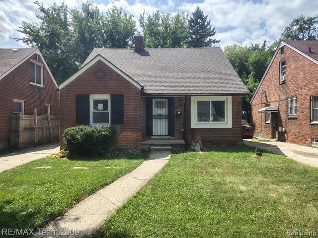9071 Patton St, Detroit, MI 48228