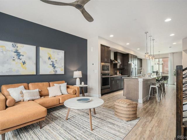 9072 E 47th Avenue, Denver, US, CO