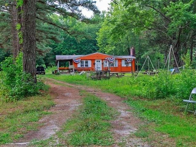 9072 Guinea Rd, Hayes, VA 23072