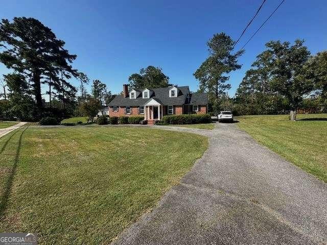 907 Center Drive