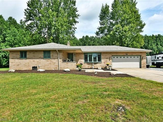 907 Center St E, Warren, OH 44481