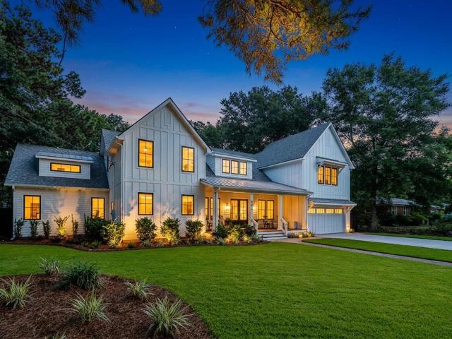 907 Cliffwood Drive