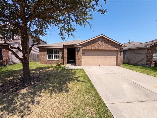 907 Amaryllis Rd, Baytown, TX 77521