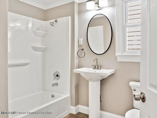 907 Bond Street Unit 1