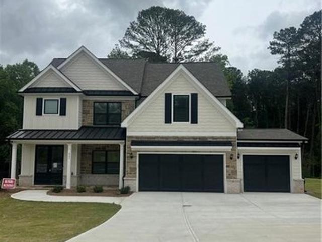 907 Bessie Ct, Loganville, GA 30052