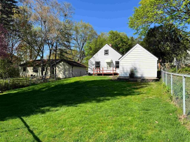 907 Birch Haven Circle