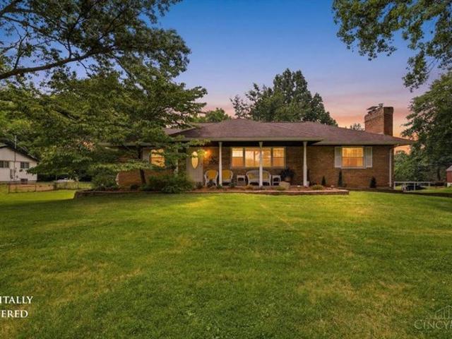 907 Blackburn Dr, Loveland, OH 45140