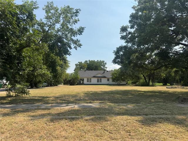 907 Buck Street