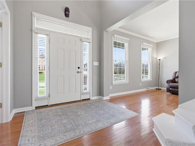 907 Gregory Ct