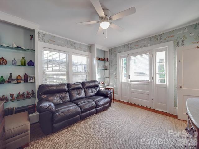 907 Edgewood Cir, Gastonia, NC 28052 | MLS #4373