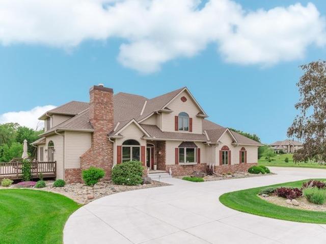 907 Kelland Dr, Norfolk, NE 68701